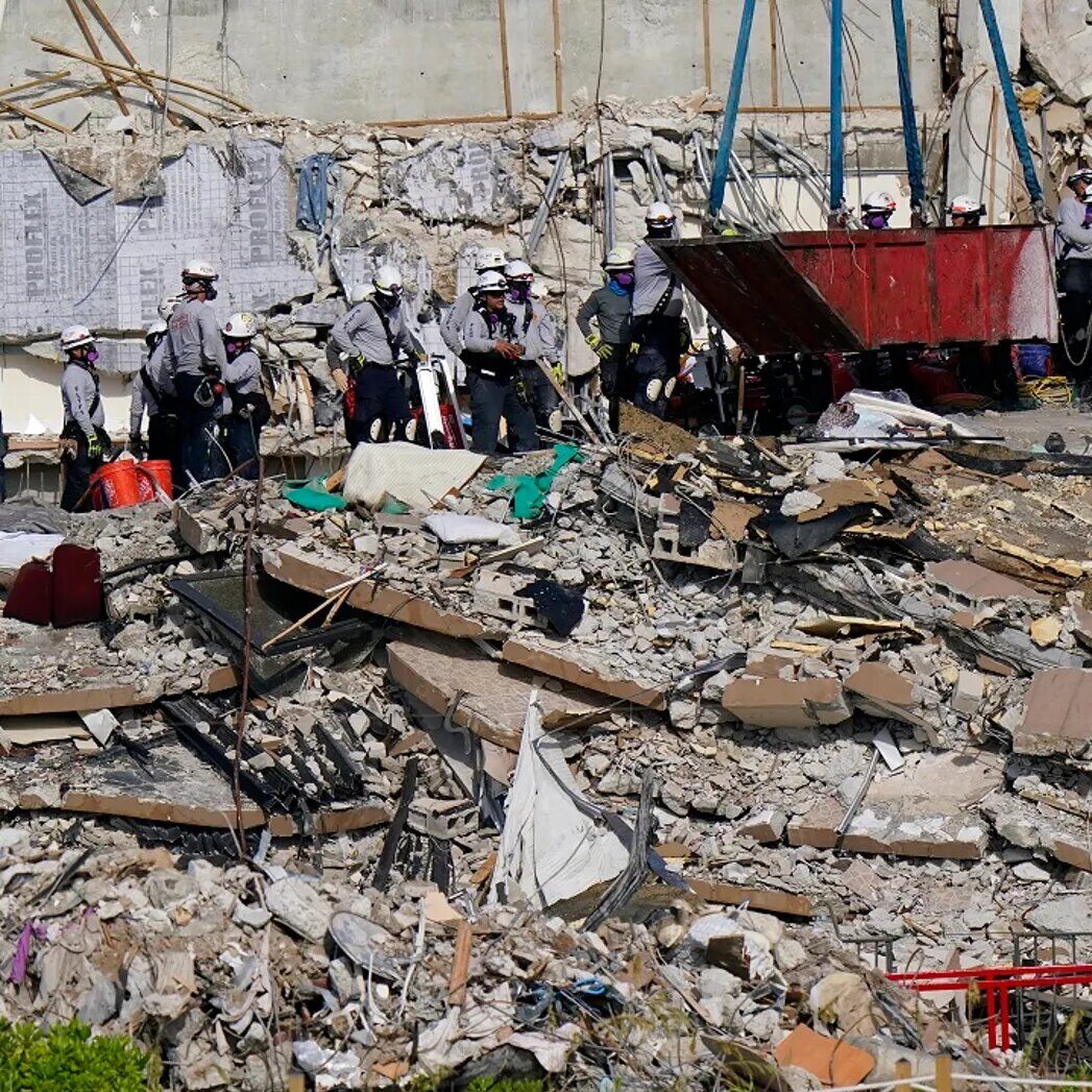 Miami condo collapse: Woman told husband on phone she saw pool cave in ...